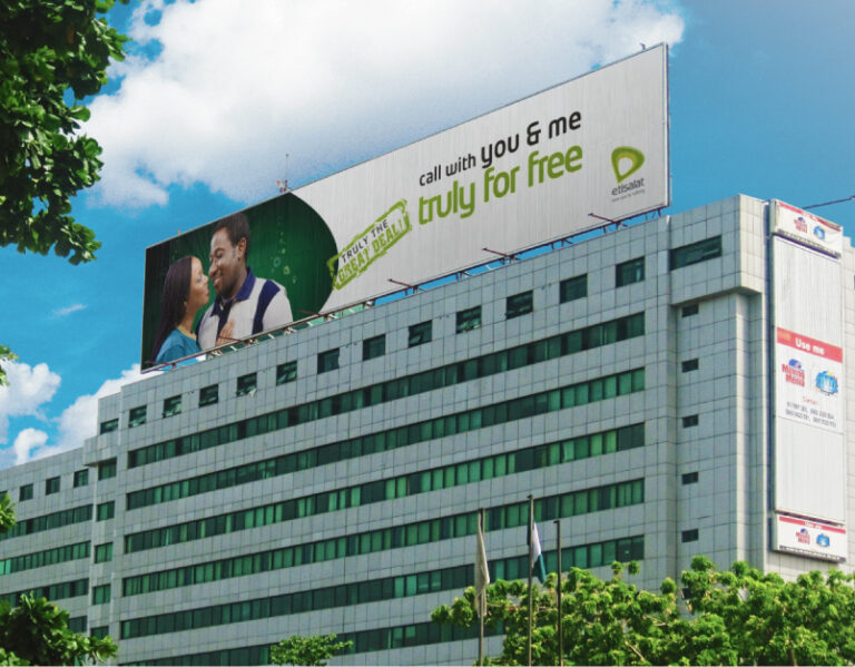 Outdoor trivision signs for advertising | Rotapanel